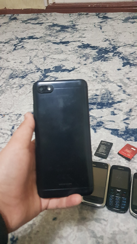 Zapchasla sotiladi telefonlar