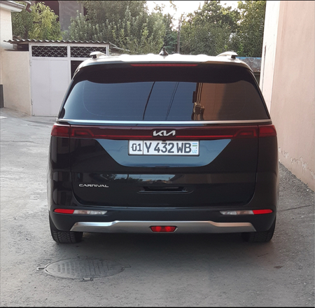 Продаётся KIA Karnival
