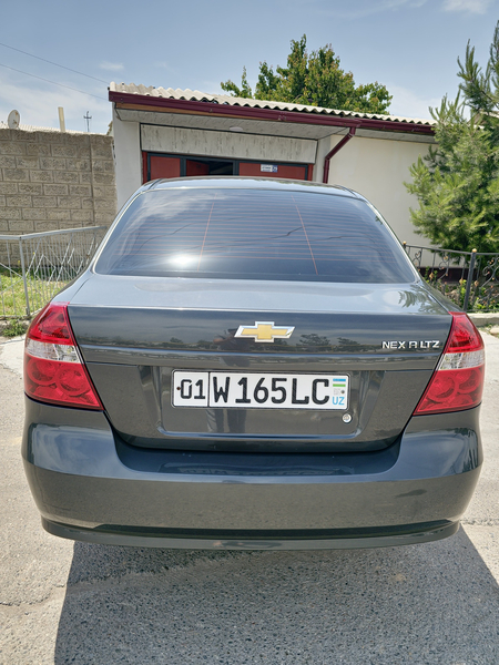 Продам нексия 3 автомат