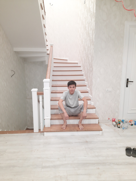 Zina va plintus yasash va urnatish xizmati