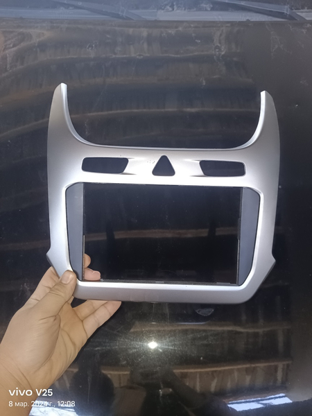 Kobalt ramka 100 000 so'm