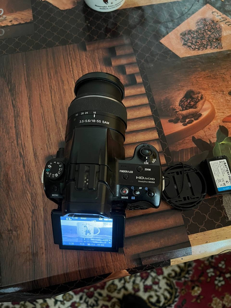 Foto/video camera sony alpha 37