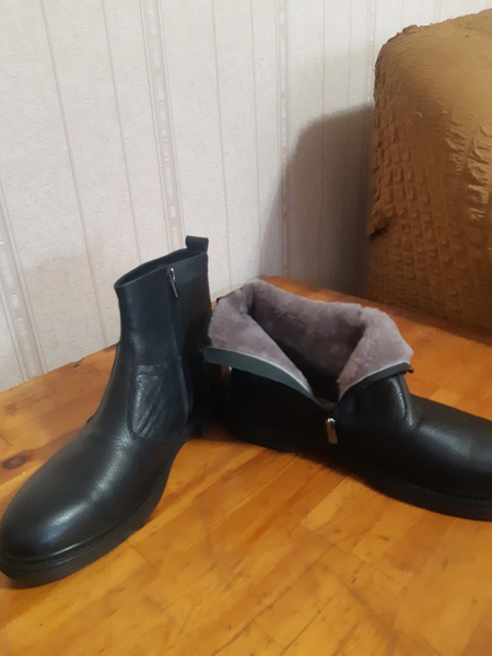Продаю кожанные полусапожки, 44 размер, натуральная кожа.