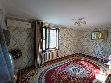Чиланзар 23 квартал 1/4/5 Кирпичный дом, балкон 2*6,площадь 42м²