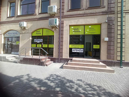 Аренда помещение на против кафе 
