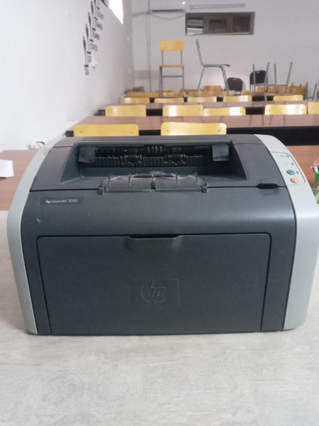 Printer lazerni hp 1010