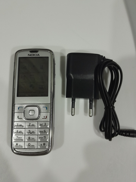 Assalom alekum telefon sotiladi original perfektum Nokia 6275i
