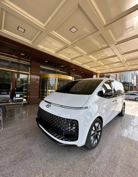 Hyundai Staria 2022