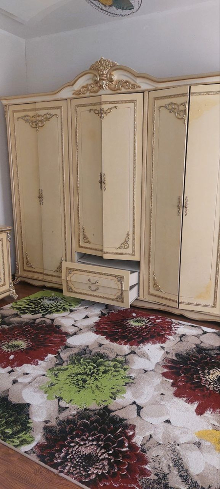 Mebel sotiladi holati yaxshi