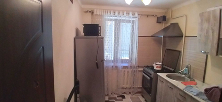 Продам квартиру 1/1/4 Карасарай кирпич 30кв.м