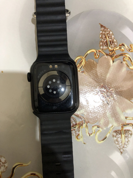 Apple watch M6+ ekrani singan