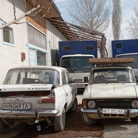 Maskuvich sotildi yili 1989 texnik xolati yaxshi 4 ta baloni yangi  na