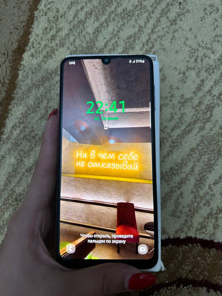 Продаю телефон Samsung A22
