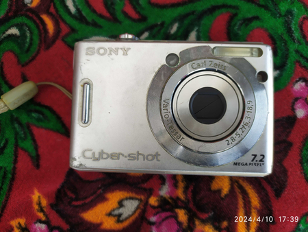 Eski kameralar Panasonic Sony