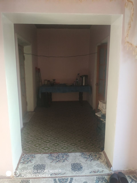 6 sotik uy uchastka.