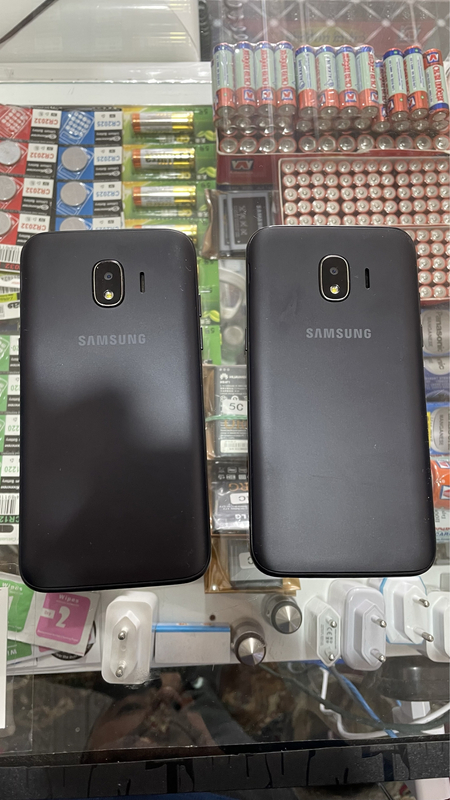 Telefonlar sotiladi