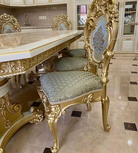 Стол стулья Б/у  состоянии идиал