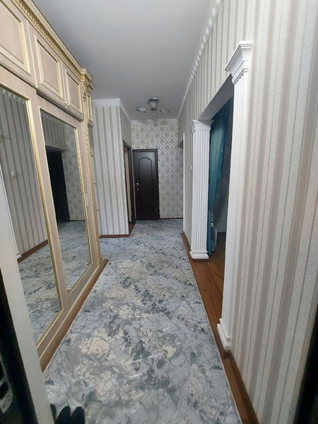 Срочно продается 3/4/5 м.улугбек карасу(142)
