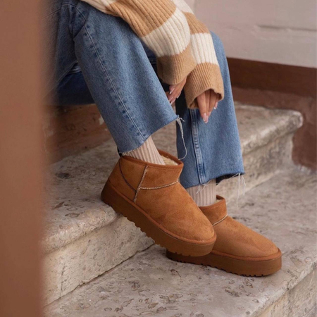 В наличии UGG