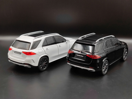 Mercedes Benz GLS 350 металлическая машинка масштабная модель - Достав
