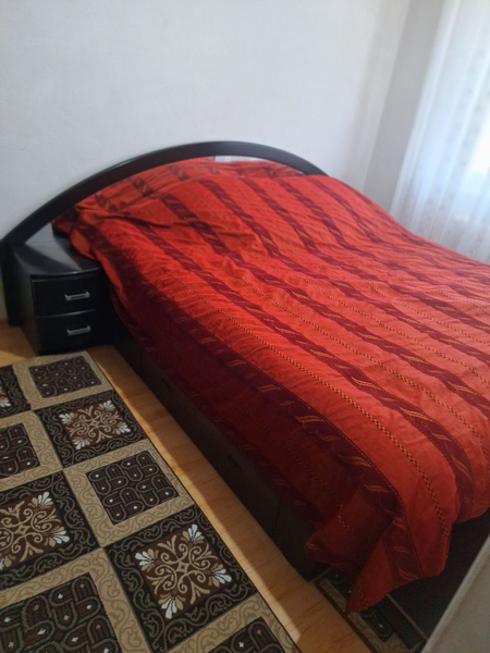 Лисунова м-в ул.Асалабад-1 продаю 3-к.77серия
