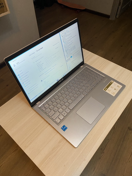 Ноутбук Asus X515E