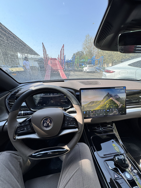 BYD HAN 605км 2025-Рест Абсолютно Новый 1-шт Черный в Ташкенте Готовый