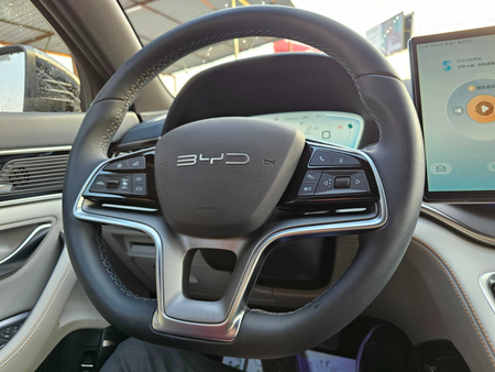 BYD Song Plus Champion 605KM Full 2024 40% tolov bilan kredit Гарантия