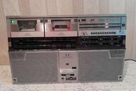 Магнитола  SHARP GF-555x