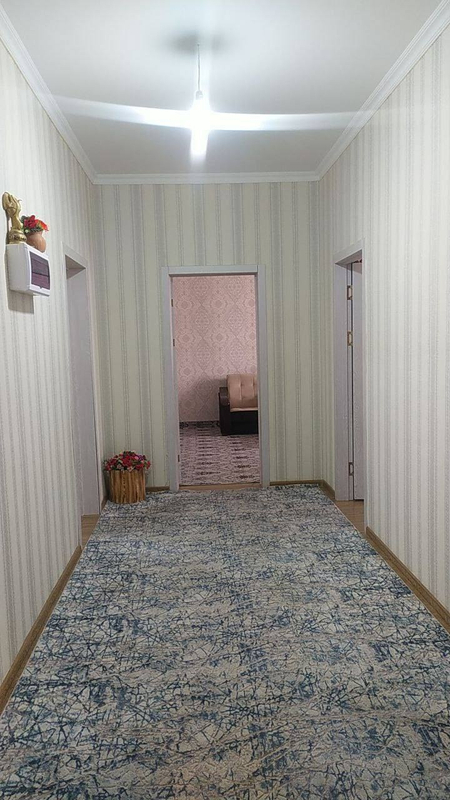 Зудлик билан уй сотилади