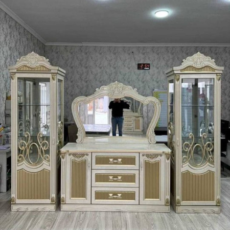 Shkaf 4 eshik haytek fasoblar