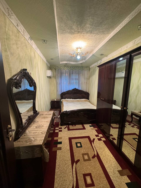 Чиланзар -5 2³/2/4  Средный ремонтом и обстановкой Метро Новза