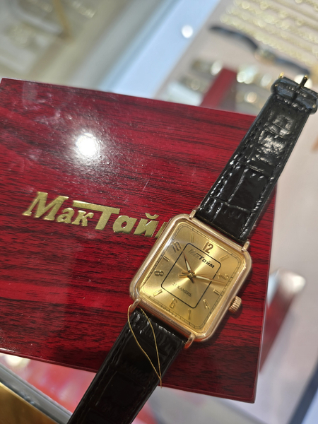 Продам золотые часы Мак-Тайм, Москва
