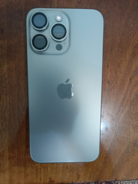Iphone 15 pro max natural titan 256