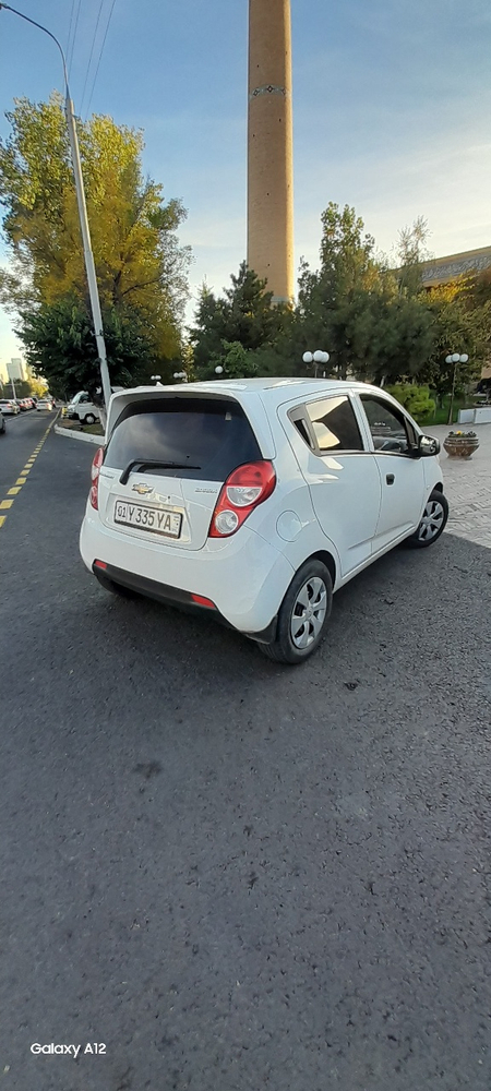 Spark 1-pozitsiya, mexanika, butun moshina, probeg 423.000 km