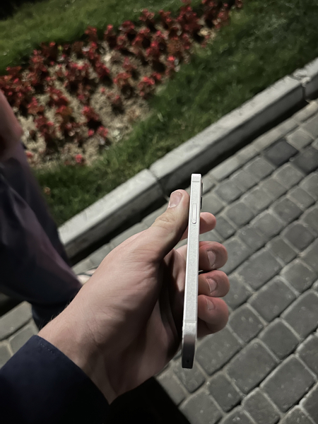Iphone 12 mini yaxshi holatda telefon