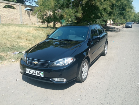Продам Chevrolet Lacetti в идеальном состоянии.