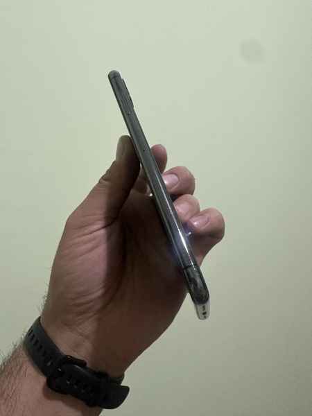 Iphone XsMax 64 79 yomkis