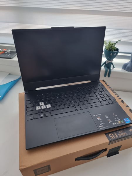 Продам игровой ноутбук Asus fx517z
