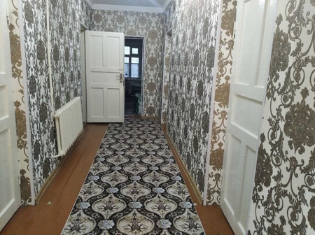 Сирдаре шахрида, элитный махаллада уй сотилади.