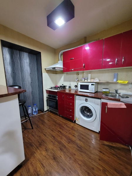 Продам квартиру Буюк ипак йули 2/3/5 55м2
