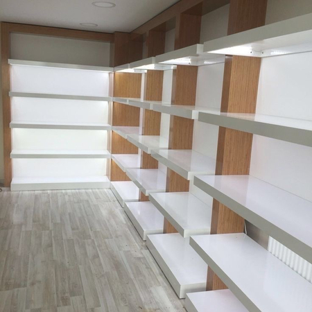 Торговые витрины для магазинов, бутиков, аптек…