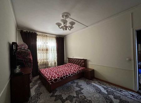 Олмазор тумани Кора Камиш 2/4 Тансикбой 3-Хона 4-Этаж 70м²Сотилади