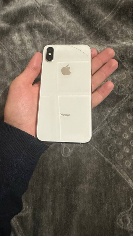 iPhone XS 64gb ideal Ll/A karobka bor abmen kelishamiz