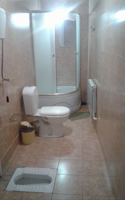 Зимний бассейн, дача в ЧИРЧИКЕ