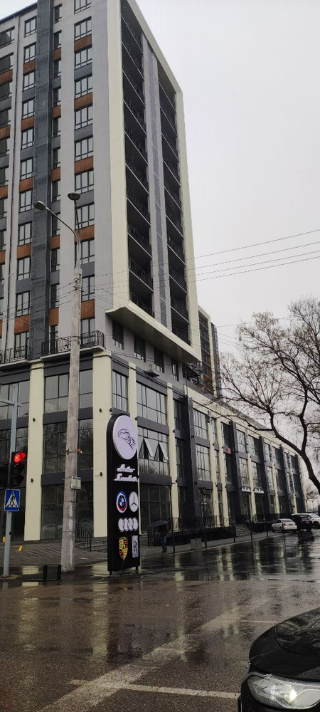 Продаю 2 ком элитную новостройку премиум класса на Южном Вокзале дом у