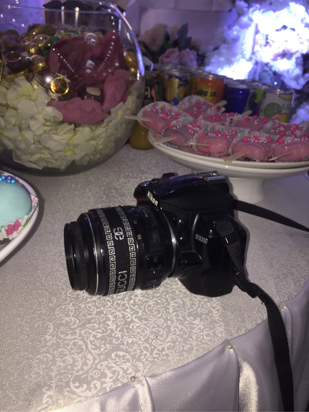 nikon d3000 sotiladi