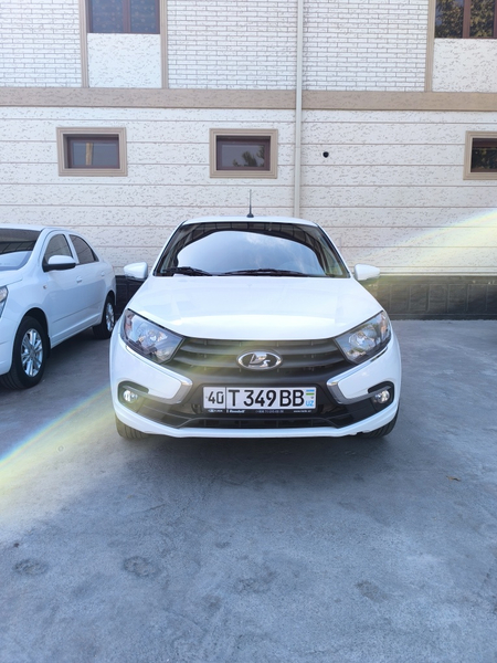 Lada Granta avtomat