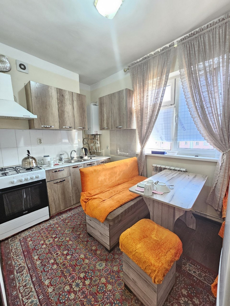 Сергели 8худуда 3/5/7 квартира сотилади 75м²