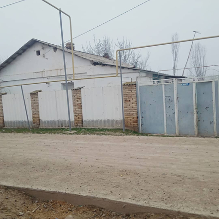 Ховли уй сотилади